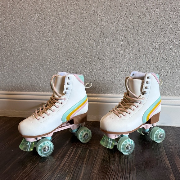 Altar'd State | Shoes | New Brite Retro Skates Clear Wheels | Poshmark